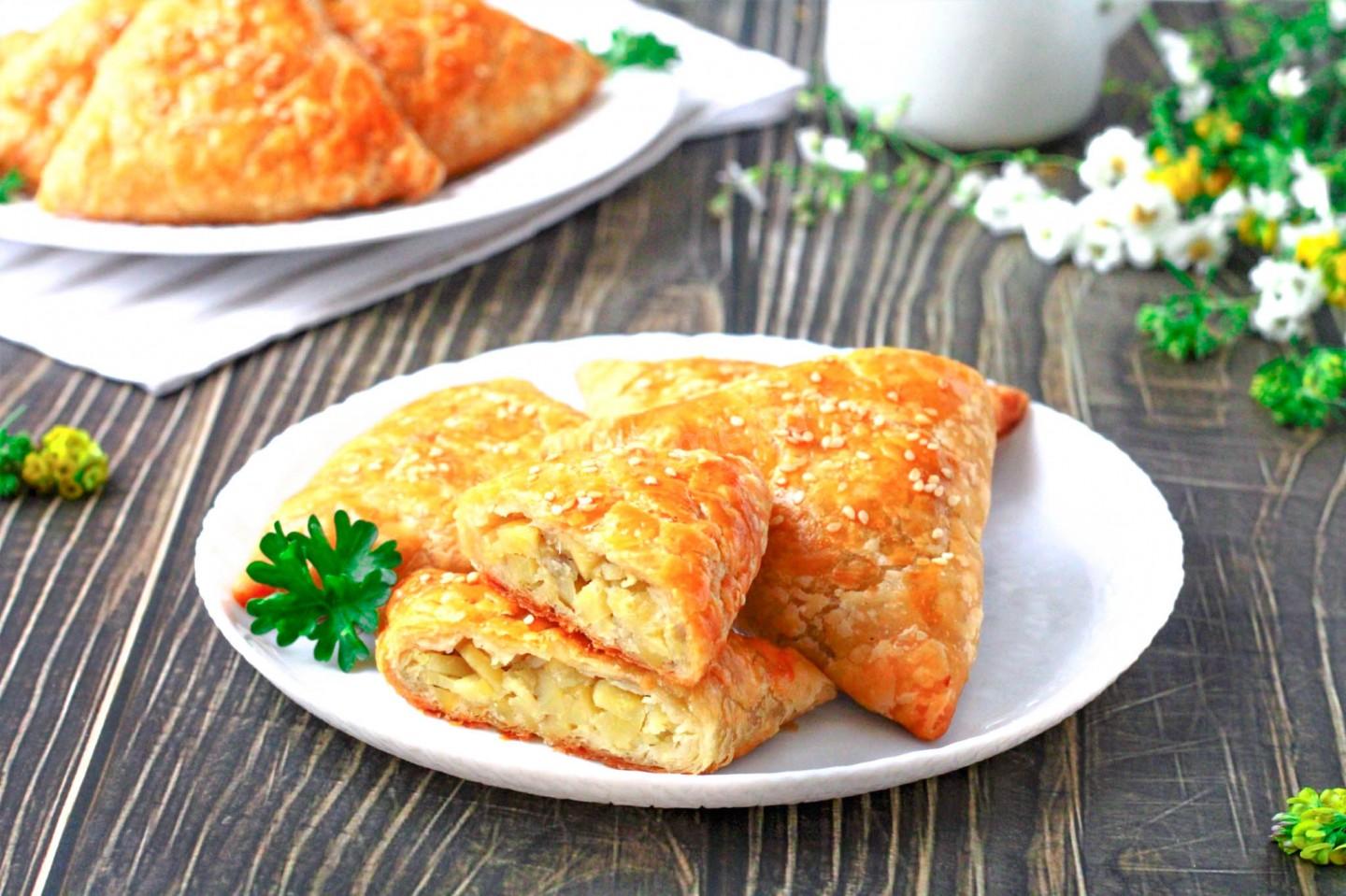 Samsa with puff pastry potatoes recipe with photos step by step