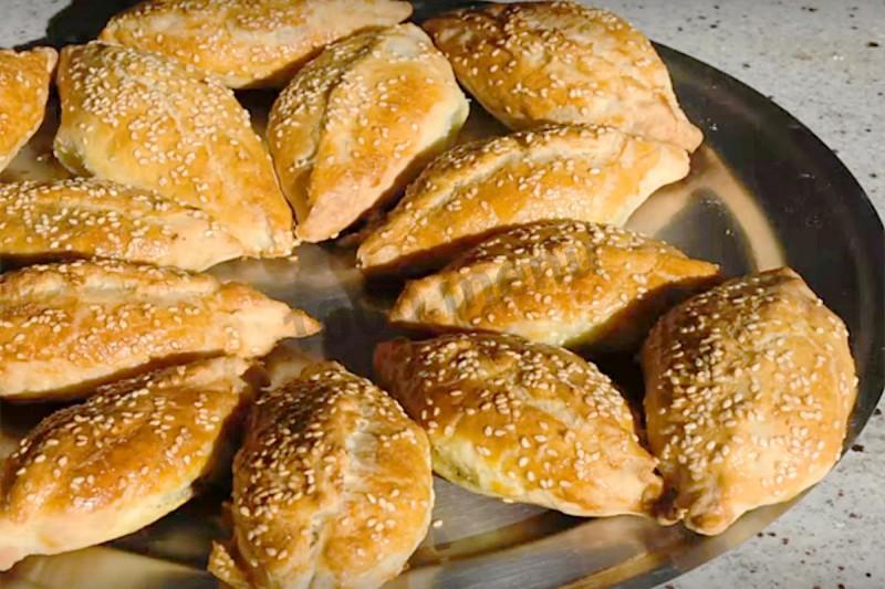 Pies with liver, potatoes and onions recipe with photos step by step