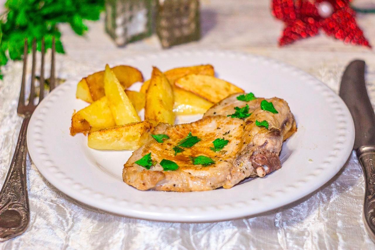 Entrecote in a pork frying pan recipe with photos step by step