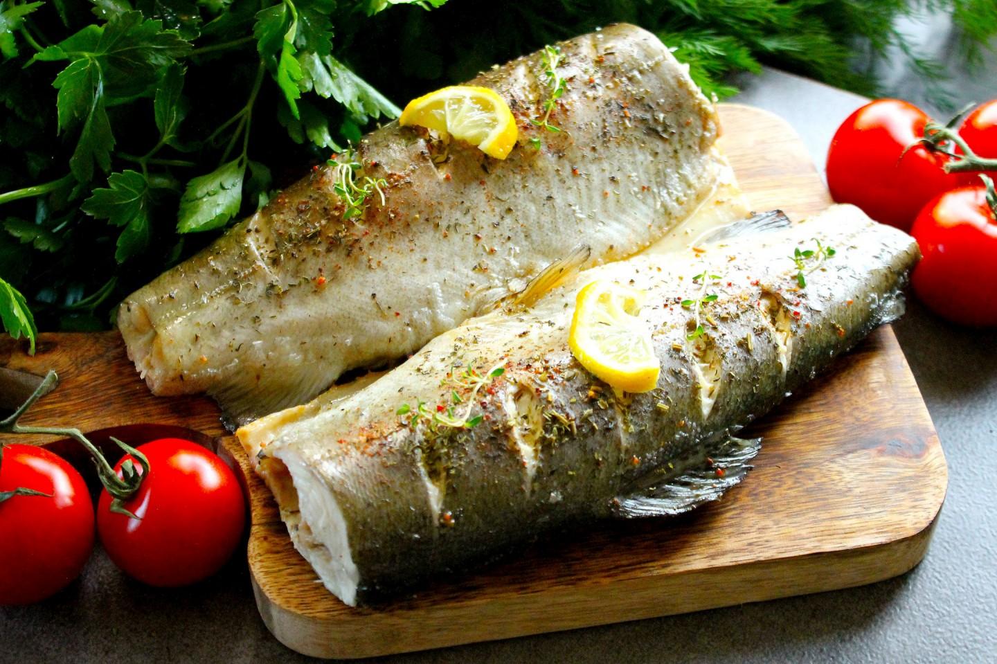 Steamed fish in a double boiler recipe with photos step by step
