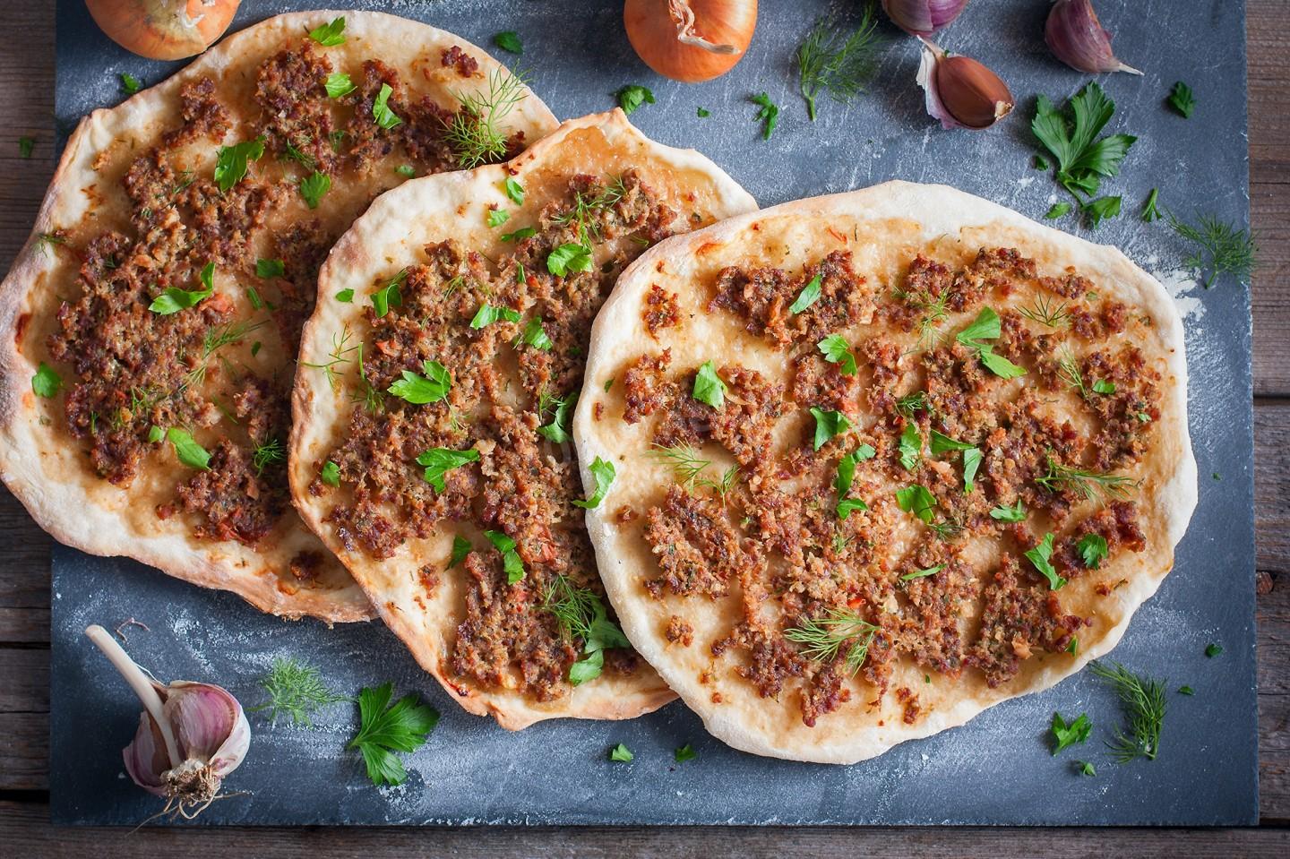 Lamajo armenische Fladenbrote Rezept mit Fotos Schritt für Schritt