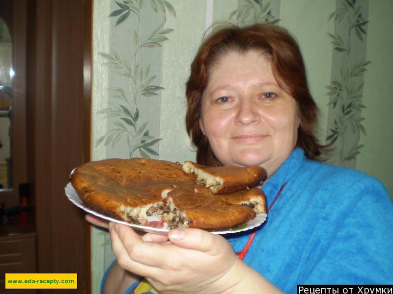 Pie with sour cream and mayonnaise with mushrooms and onions recipe ...